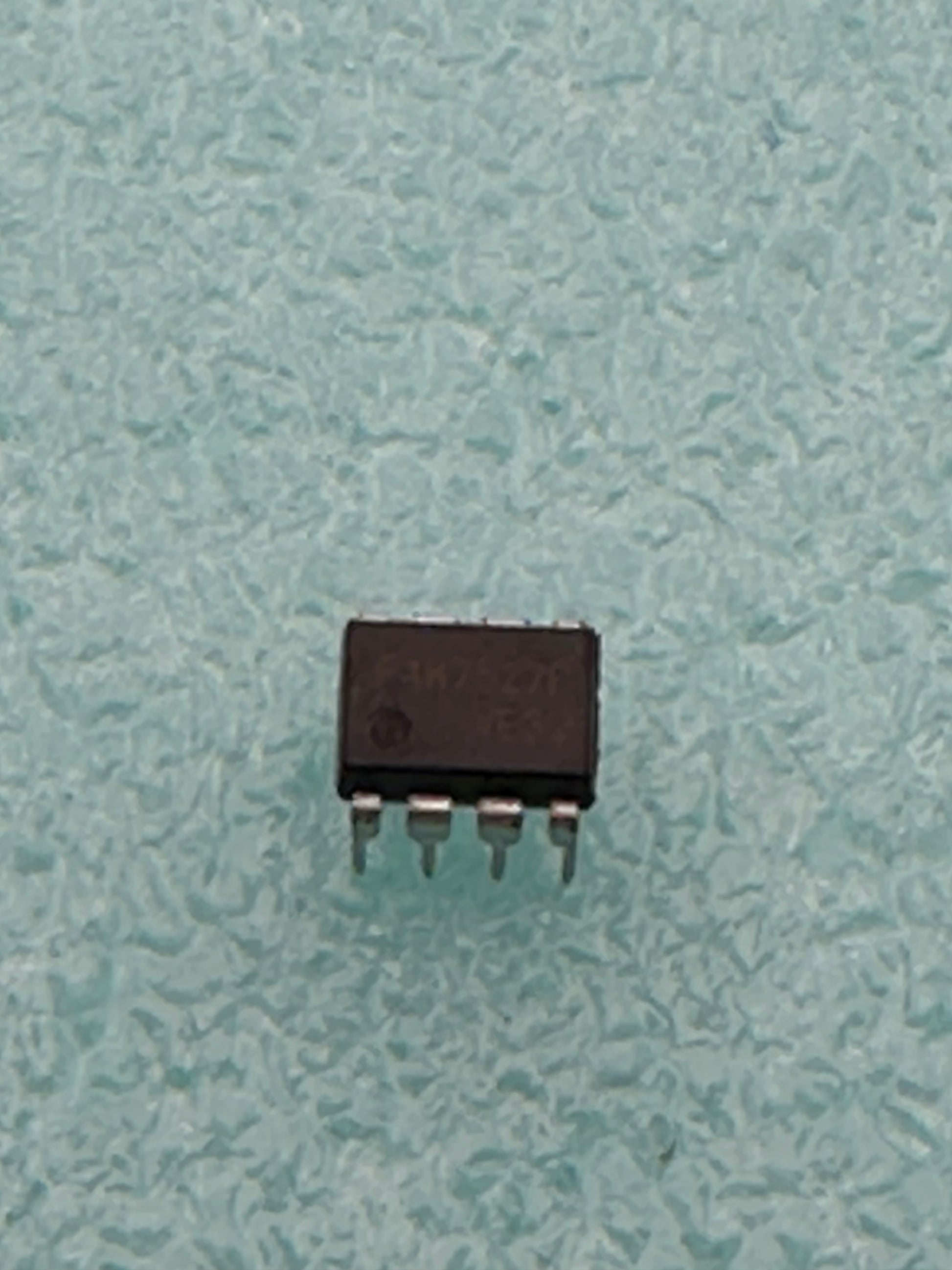 FAN7527B, FAN7527, 8 PIN IC – Rich Tech TV Parts